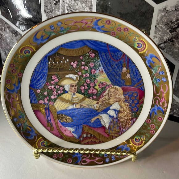 Royal Worcester | Art | Royal Worcester Hamilton Collection Sleeping ...